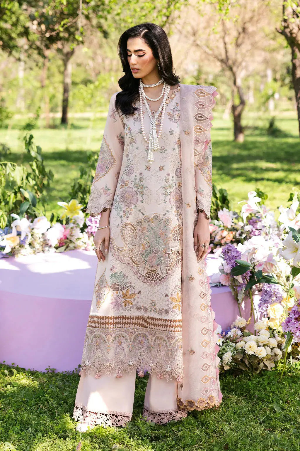 RAMSHA ‘Riwayat’ | Embroidered Lawn Readymade | Y-1308 - HIRA – HIRA ...